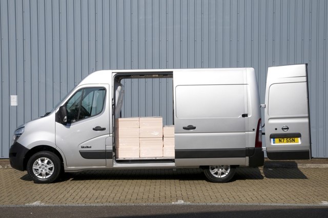 Nissan Interstar Review 2026 | Honest John