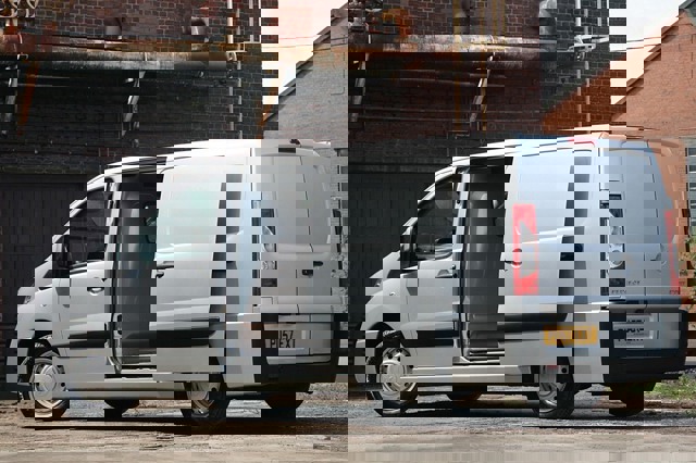 Peugeot Expert (2007 – 2016) Review | Honest John