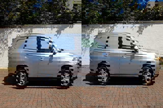 Mitsubishi Outlander Commercial (2013 – 2021) Review | Honest John